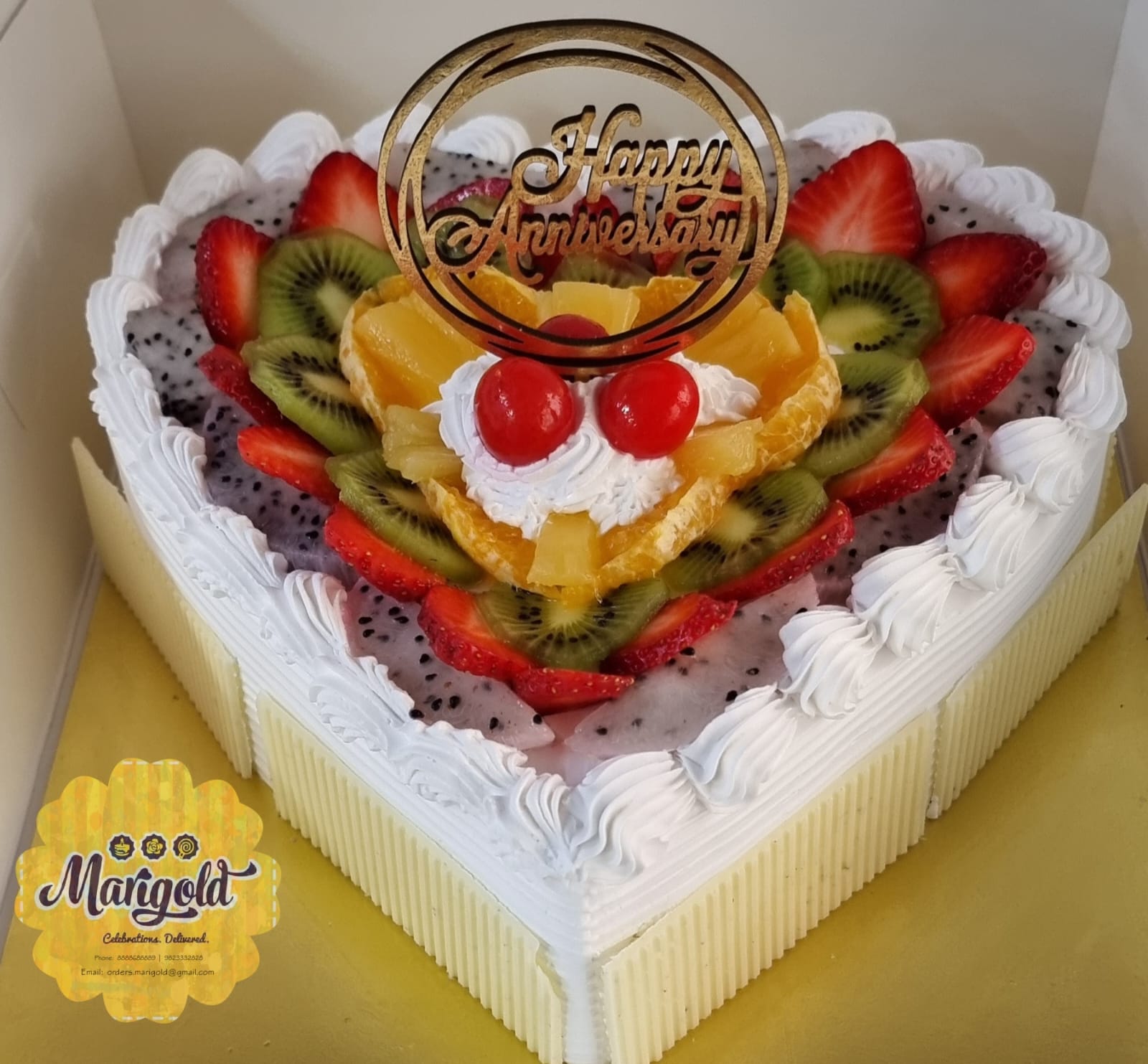 Premium Heart shape mix fruit - Marigold